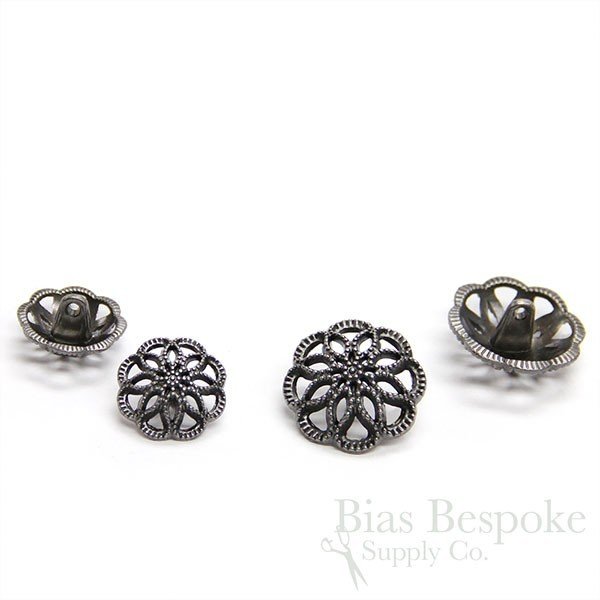 Antique Silver Spirograph Filigree Buttons in Two Sizes